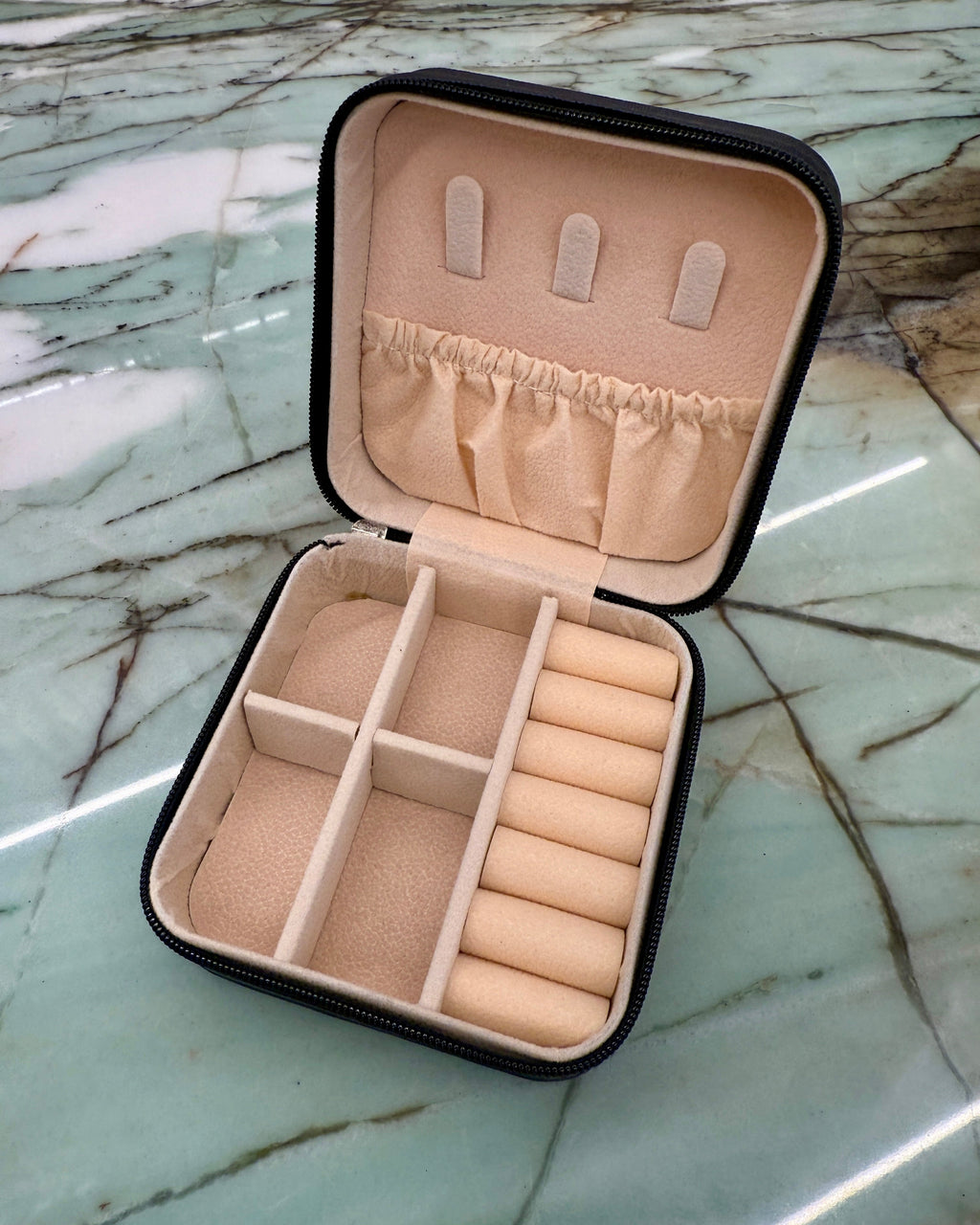 Black Square Jewellery Box – Cathy Pope Jewellery NZ